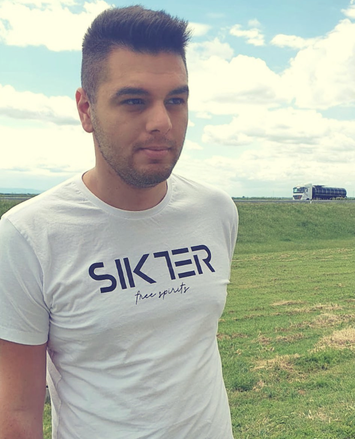 ADAM ĐOGANI SVE ŠOKIRAO: "Prvi odnos imao sam sa 12 godina u garaži ...