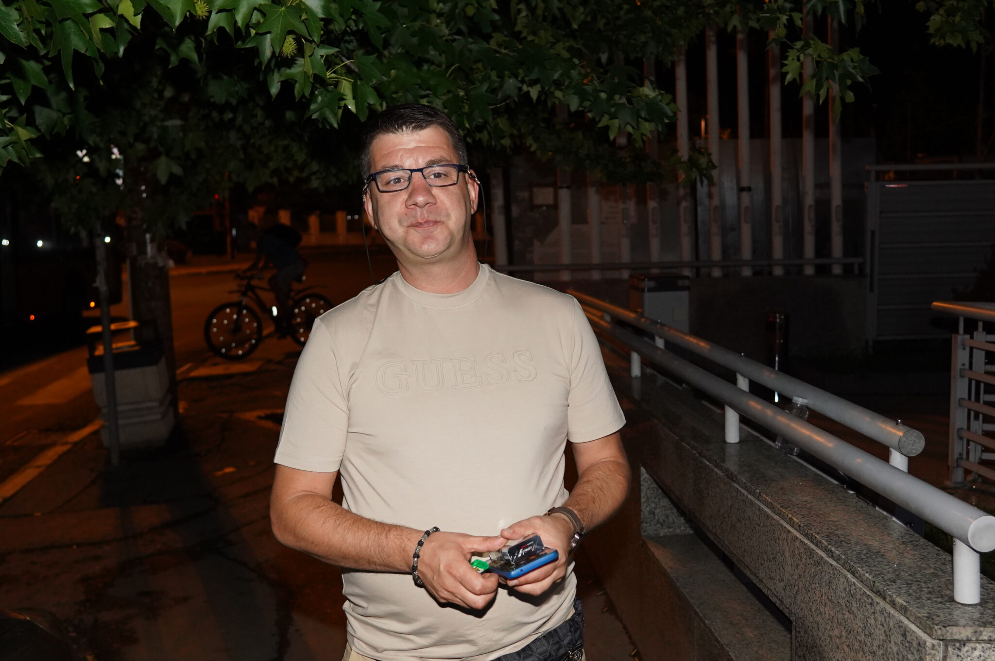 EVO DA LI JE IVAN MARINKOVIĆ NAPUSTIO RIJALITI ZBOG ĆERKINOG PUNOLETSTVA! Goca Tržan je uputila ...